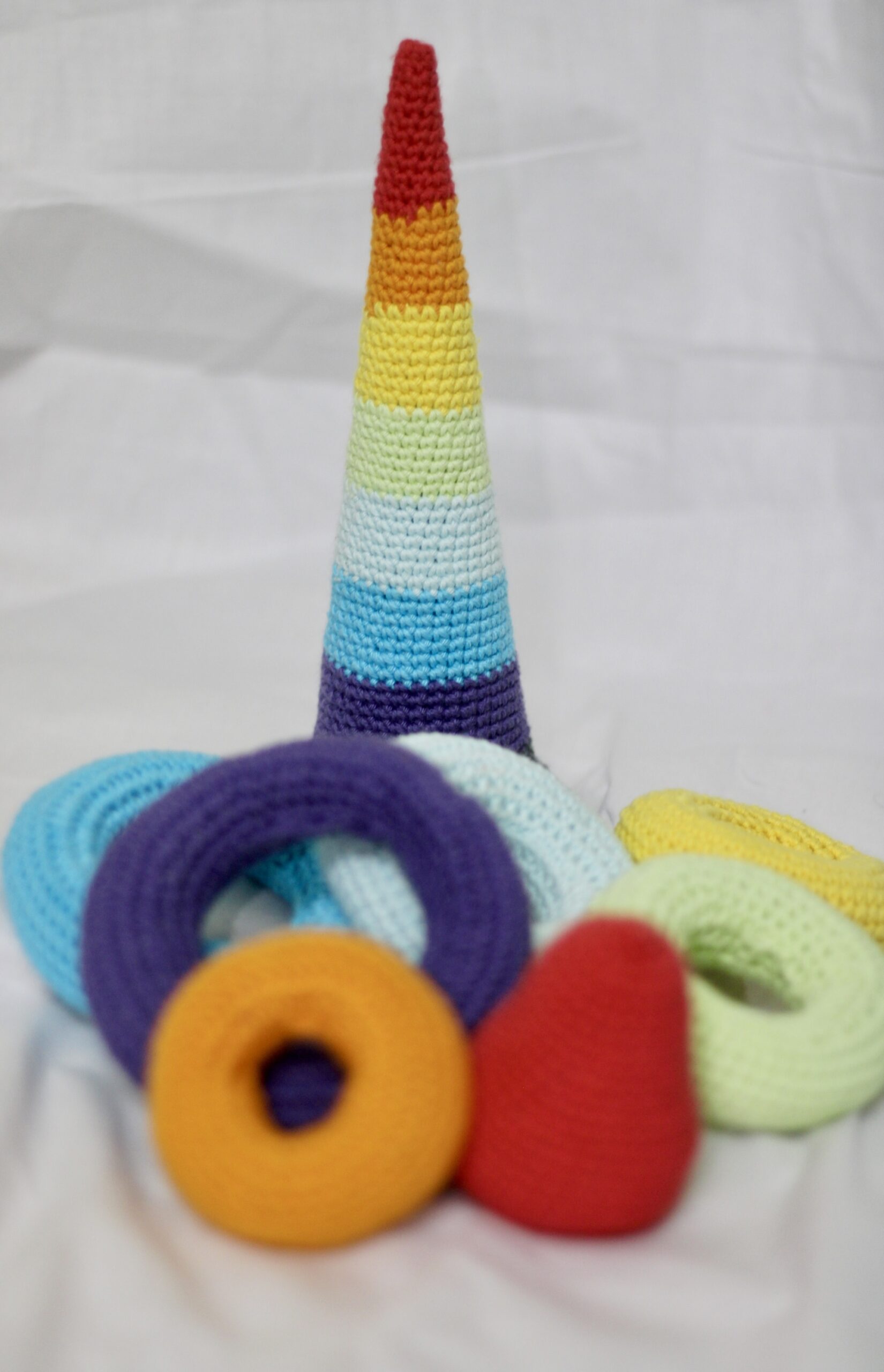 Stacking pyramid - StickyKnots